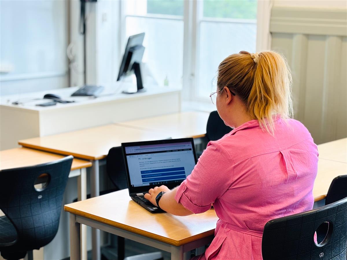 PC-ordningen for vgs: Alt du trenger å vite - Dalane videregående skole